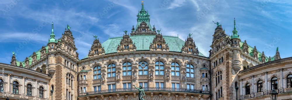 Panorama vom Hamburger Rathaus (Rückansicht) aus dem Innenhof (Ehrenhof ...