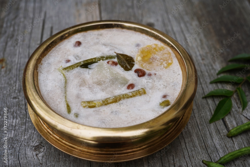 Kerala Olan recipe - Traditional side dish prepared during Onam feast ...