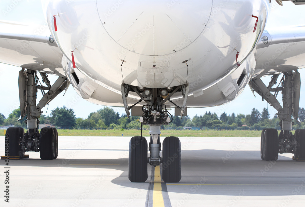 Boeing 787 Dreamliner chassis Stock Photo | Adobe Stock