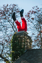 Santa Going Down Chimney Free Stock Photo - Public Domain Pictures
