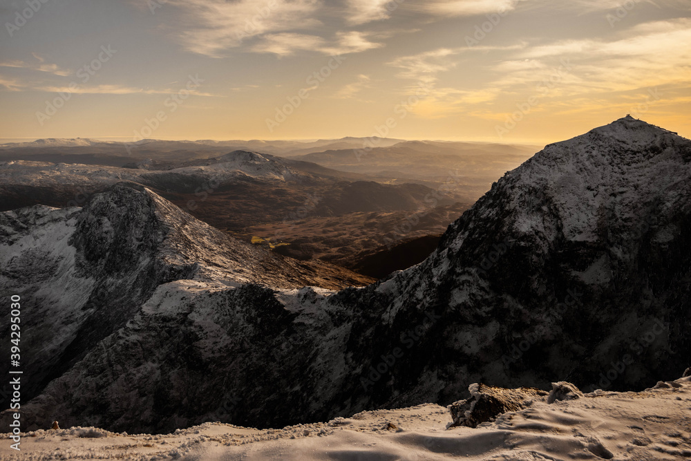 Stock-Foto „Snowdonia Sunset From Crib Goch - North Wales Uk“ | Adobe Stock