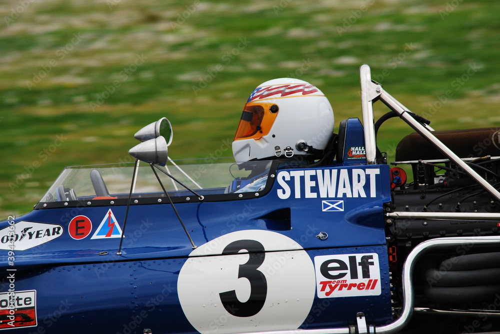 Mugello Circuit 1 April 2007: Unknown run on Classic F1 Car 1971 ...