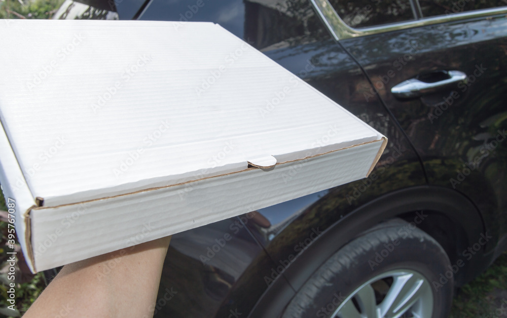Safe pizza delivery from pizzeria to customers by car according to ...
