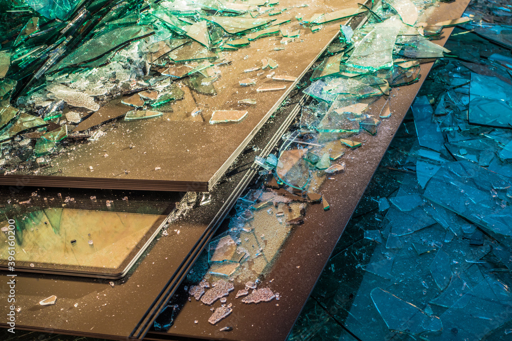 Flachglas im Wertstoff Container Stock Photo | Adobe Stock Flachglas im Wertstoff Container Stock Photo | Adobe Stock