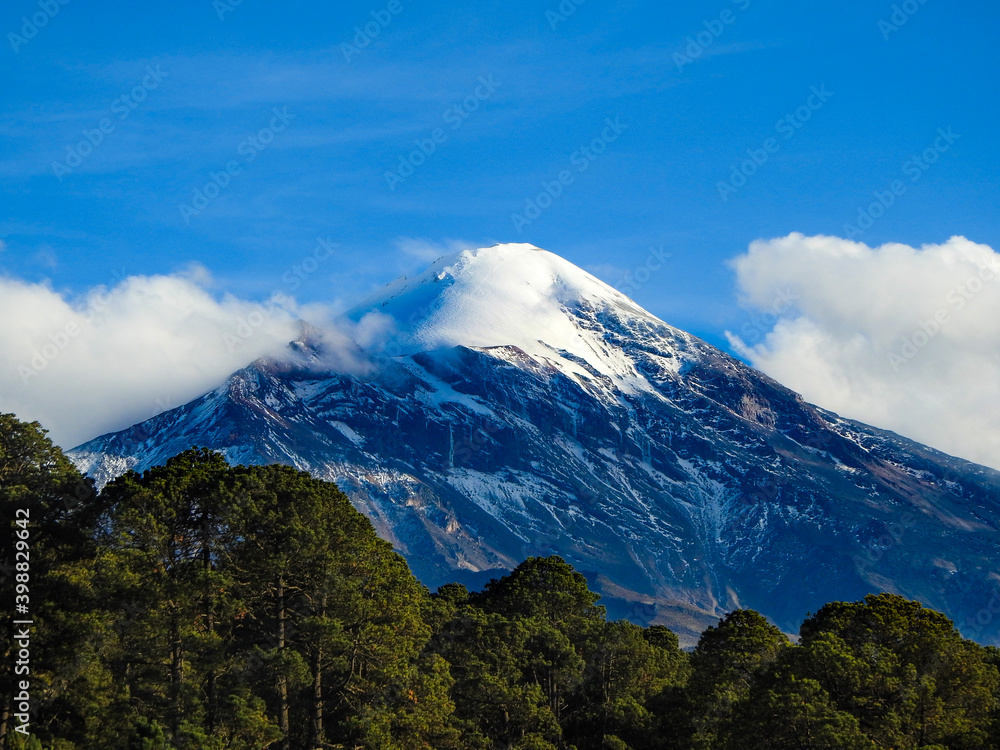 Parque Nacional Pico de Orizaba, Mexico Stock Photo | Adobe Stock