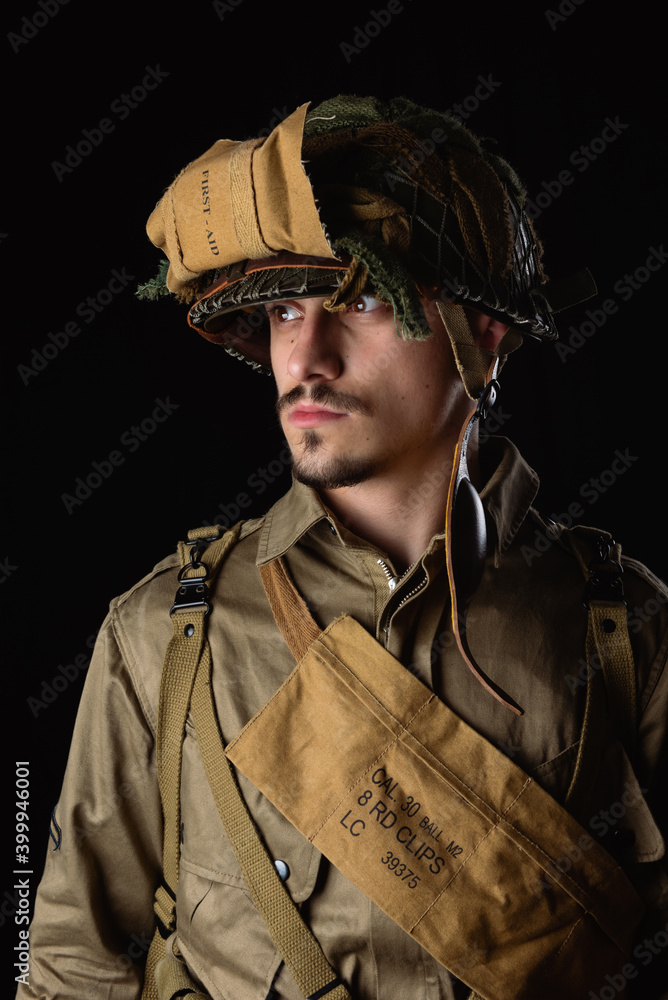 World War II, American 101 Airborne soldier wearing m42 uniform ...