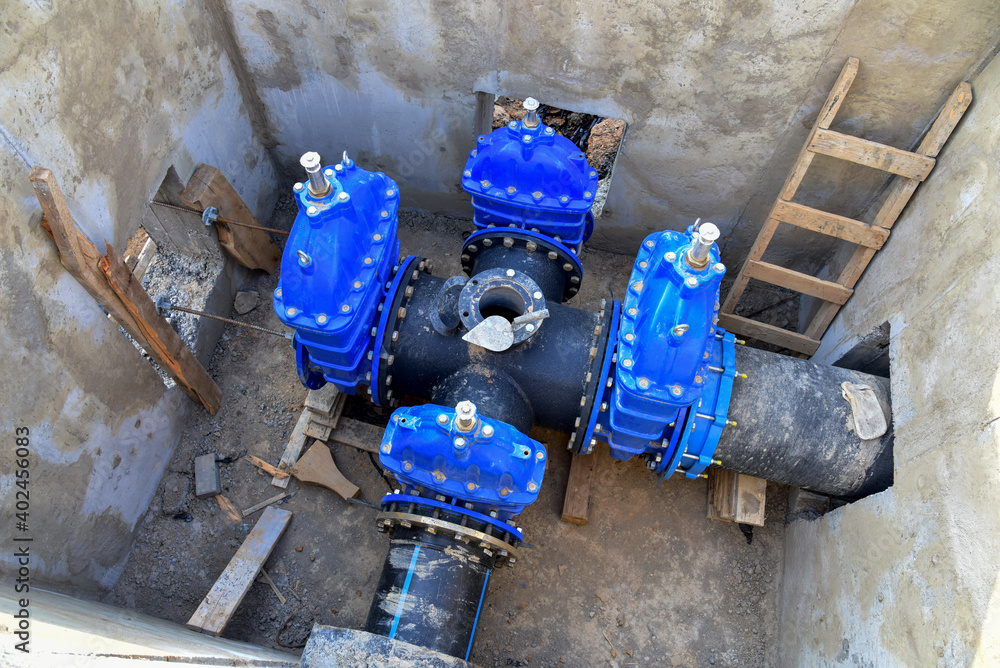 Resilient Seated Gate Valves connect pipeline of water supply in ...