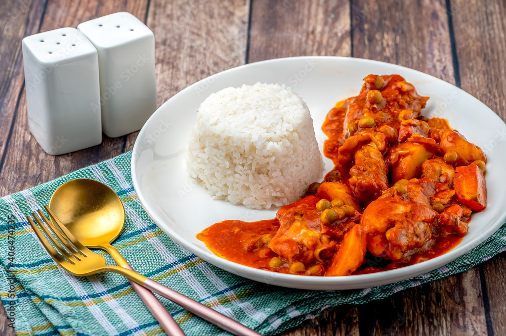 Chicken Afritada (Complete) (Spanish-style Chicken Stew) is a well ...