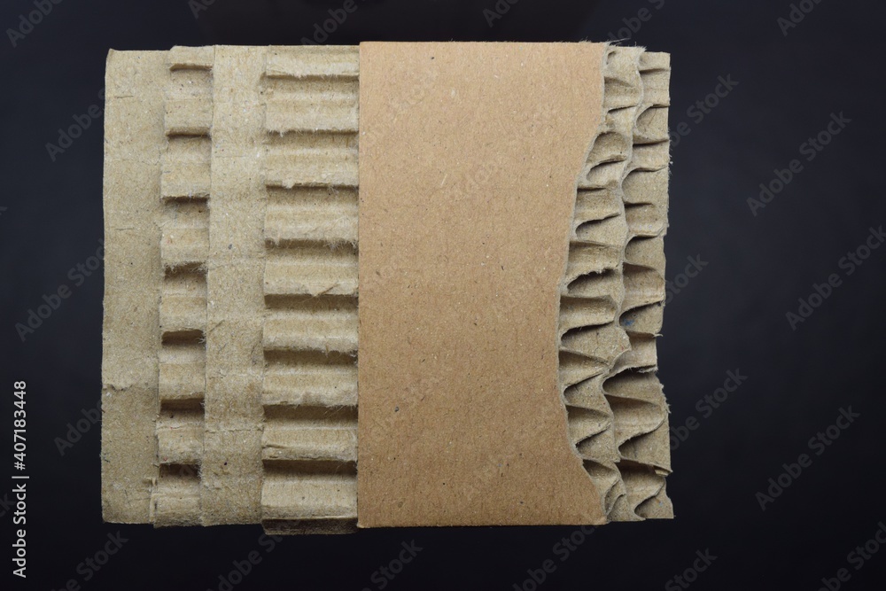 The 5-layer corrugated cardboard consists of two layers of corrugated ...