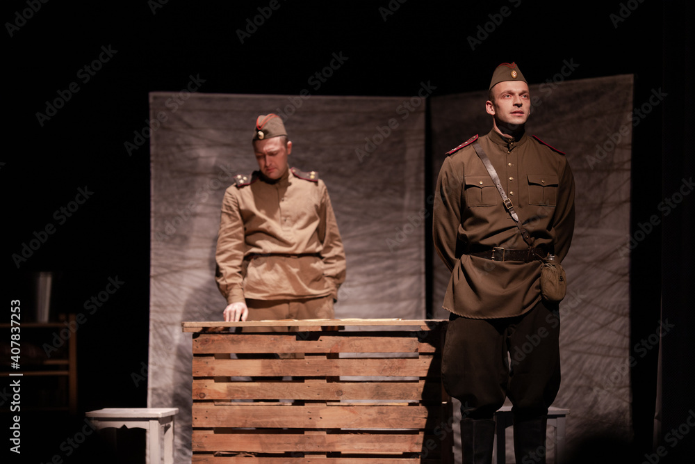 Foto de Stock Actors in military uniforms of the Soviet army of World ...