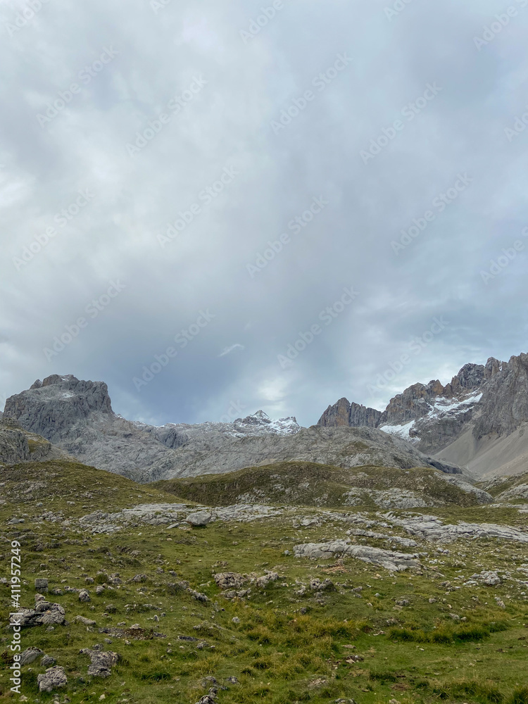 The upper start section of hiking track PR-PNP 24 to the magnificient ...