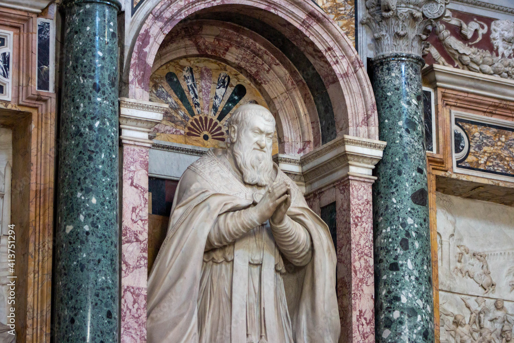 Statue of Pope Pius V at Basilica Santa Maria Maggiore in a chapel of ...