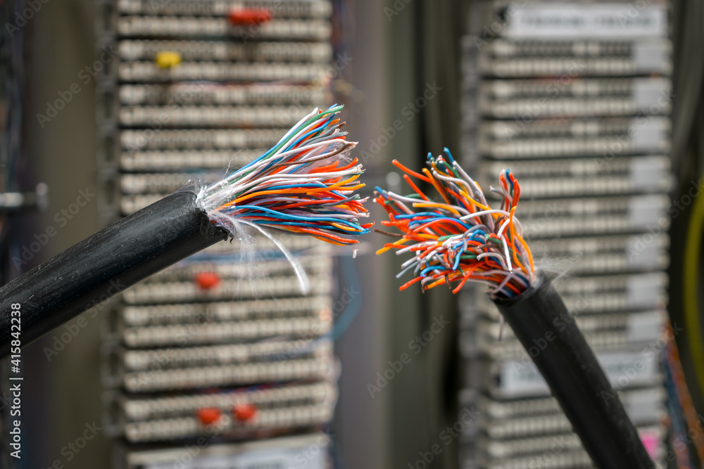 Damage to the multicore cable for Internet communication and telephony ...