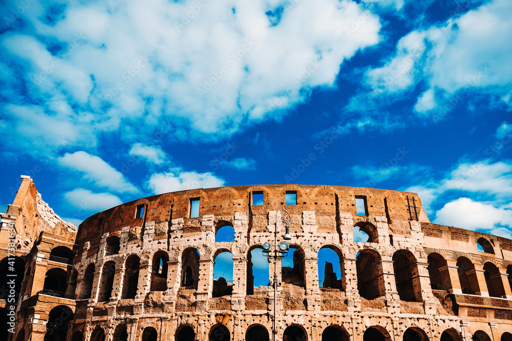Roman amphitheatres in Rome, circular or oval open-air venues with ...