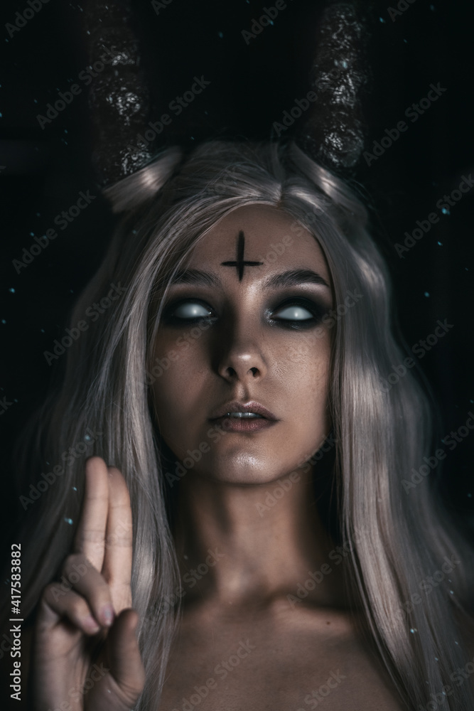 portrait of a demon girl with white hair, horns, and no pupils. Beautiful smokey eye makeup の ...