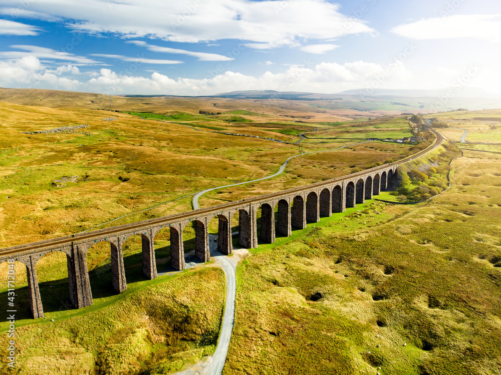 Stock-Foto „Aerial view of Ribblehead viaduct, located in North ...