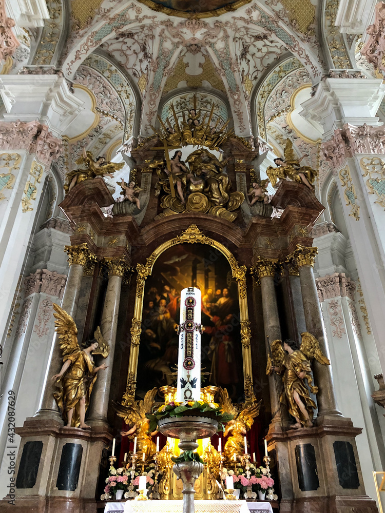 Oppulent Bavarian Baroque and rococo interior style architecture inside ...