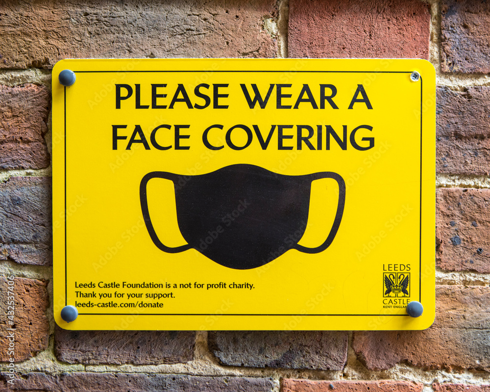 Please Wear a Face Covering Sign at Leeds Castle in Kent Stock Photo ...