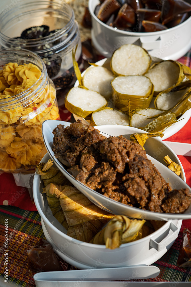 Traditional Malay Food and cookies during Ramadan and Eid Mubarak. Hari ...