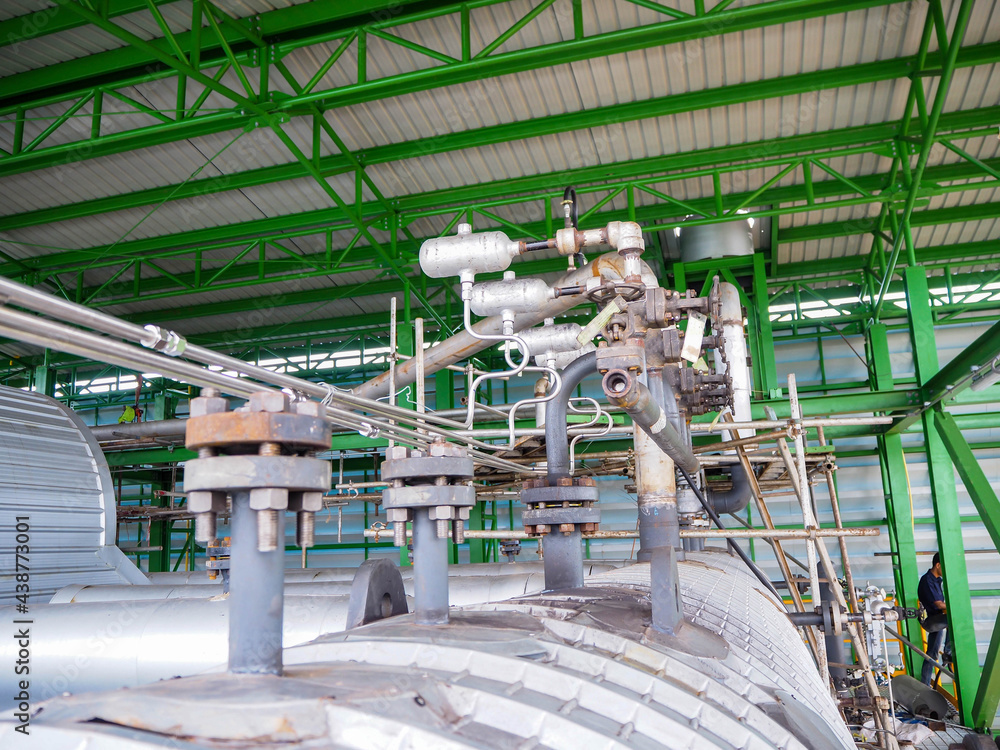 Condensate port for fill water to prevent steam (process condition ...