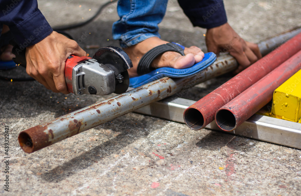 without safety gloves at work. Construction workers do not wear gloves ...