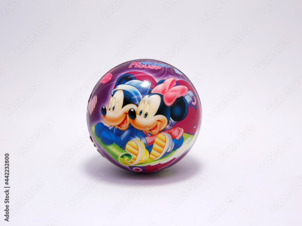 Toy ball for children with the characters of Mickey and Minnie Mouse ...