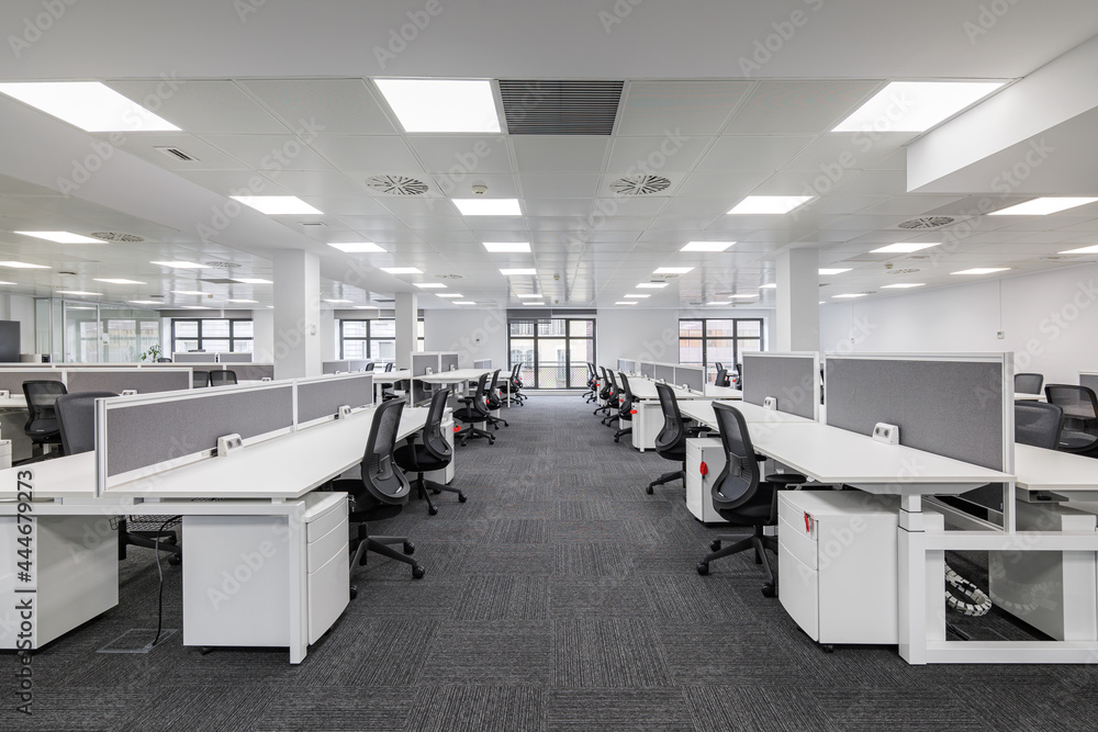 ภาพถ่าย Stock Modern corporate open office in minimalist modern design ...