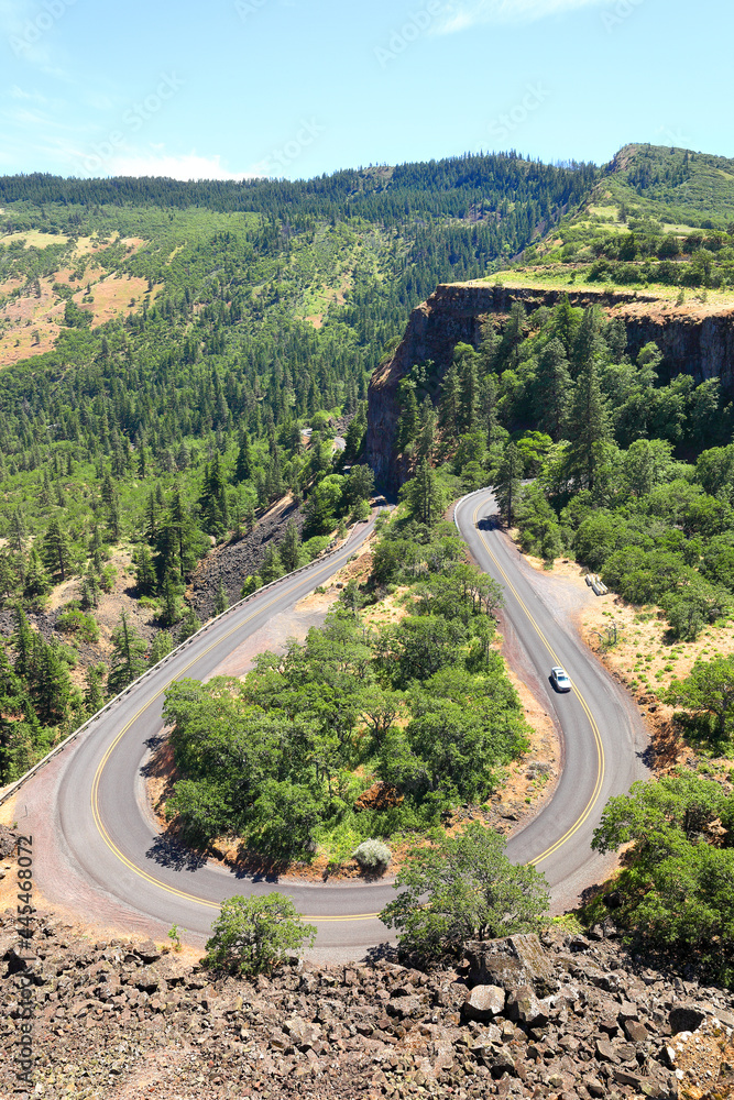Rowena loops as seen from above on the Rowena crest viewpoint , part of ...