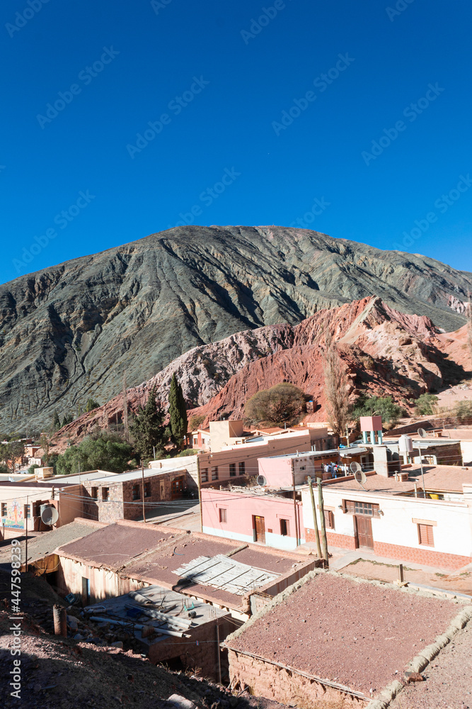 en salta, tucuman, argentina hay lugares que entre ruinas dan vida a la ...