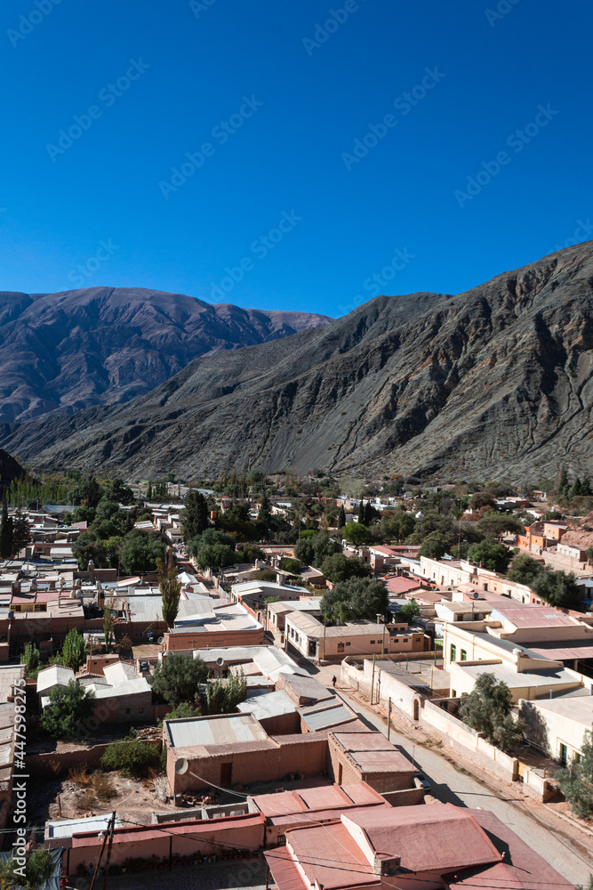en salta, tucuman, argentina hay lugares que entre ruinas dan vida a la ...