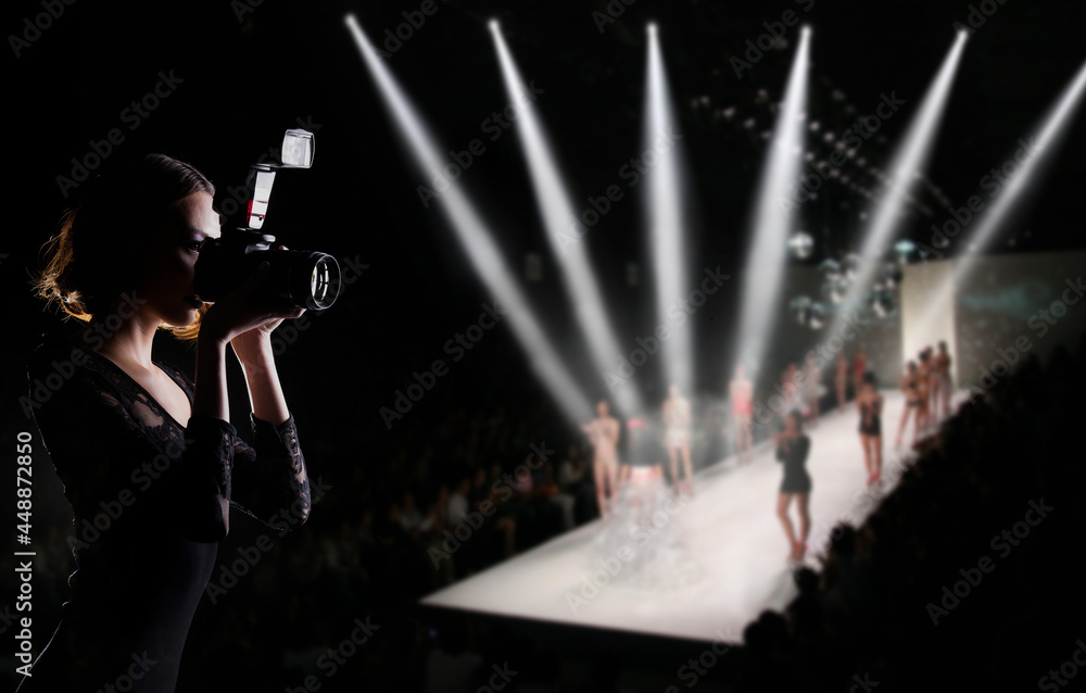 Photographer Press Woman use Camera to shoots Photo of Fashion Week ...