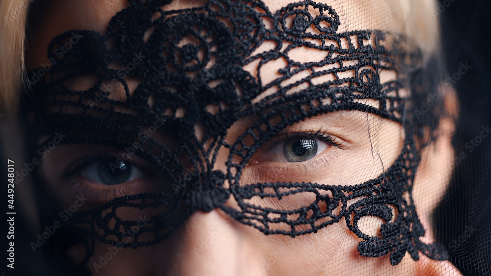Model wearing A Lace Masquerade Mask. Closeup headshot. Mysterious girl ...