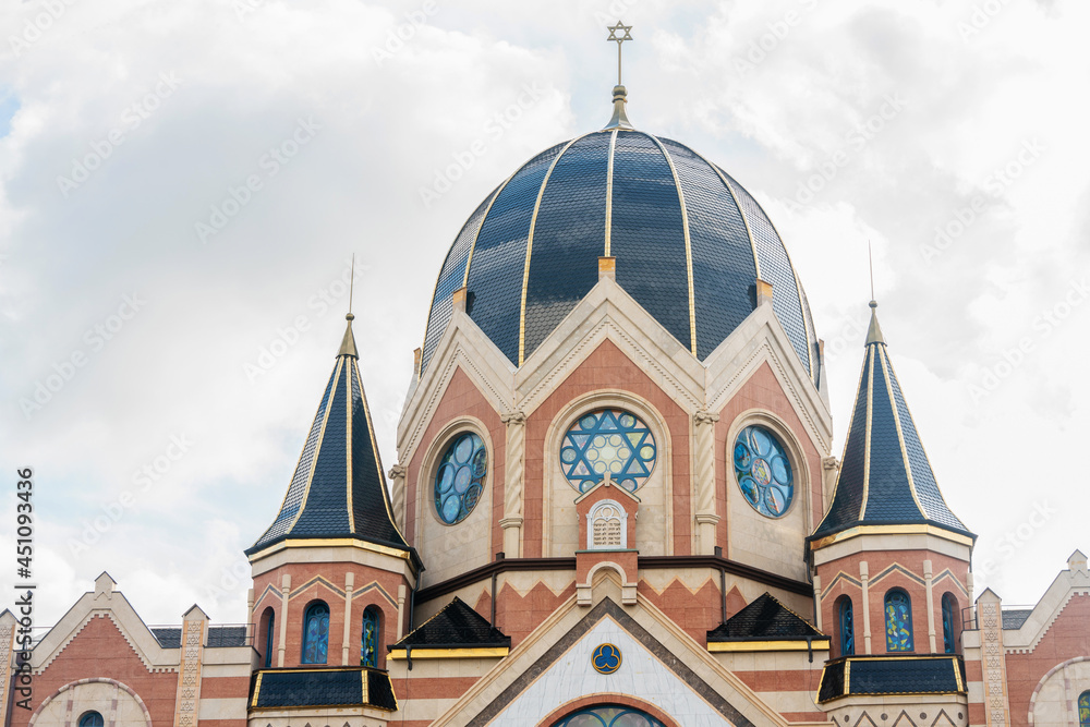The upper part of the synagogue with a hexagon in Kaliningrad is a new ...