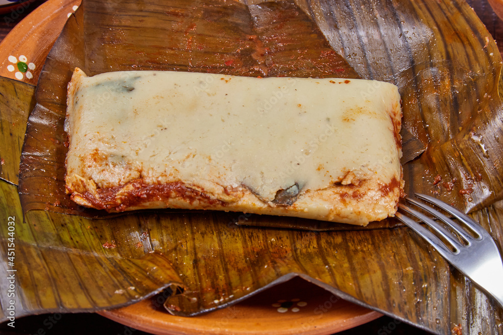 Comida típica mexicana, Tamales veracruzanos o jarochos, preparados con ...