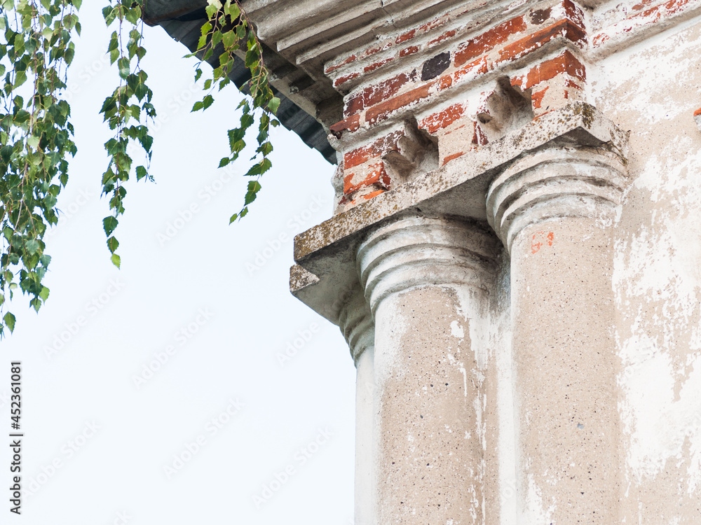 architectural details-columns are elements of the architecture of the ...