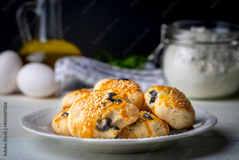 Photo Stock Turkish style pastry with olives and dill cheese pastry ...
