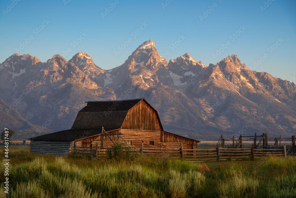 Vintage Barn with Stunning View, Mormon Row Historic District, Grand ...