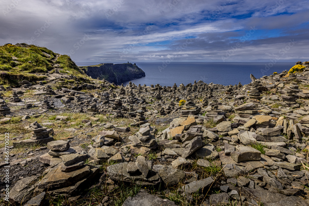 The Wild Atlantic Way, The Cliffs of Moher, The Burren Way hiking trail ...
