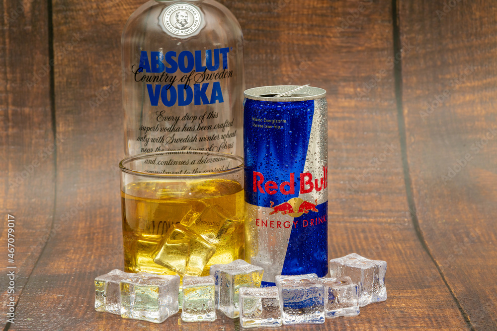 Aluminium can of Red Bull Energy drink with ice and drops, Vodka ...