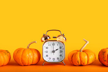 Thanksgiving Clock Free Stock Photo - Public Domain Pictures