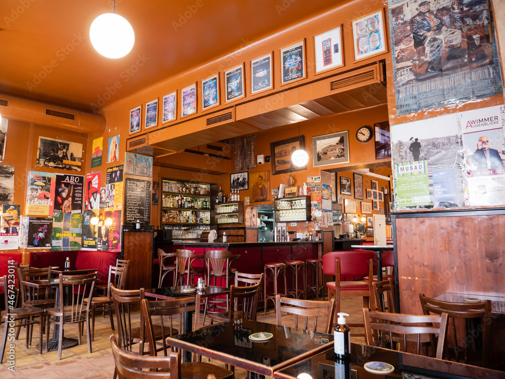 Vienna, Austria - Cafe Alt Wien Historic Coffee House Interior, a ...