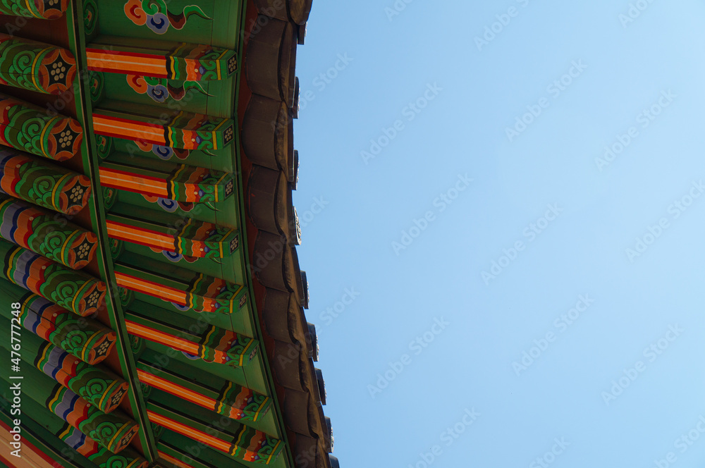Korean traditional roof architecture Stock Photo | Adobe Stock
