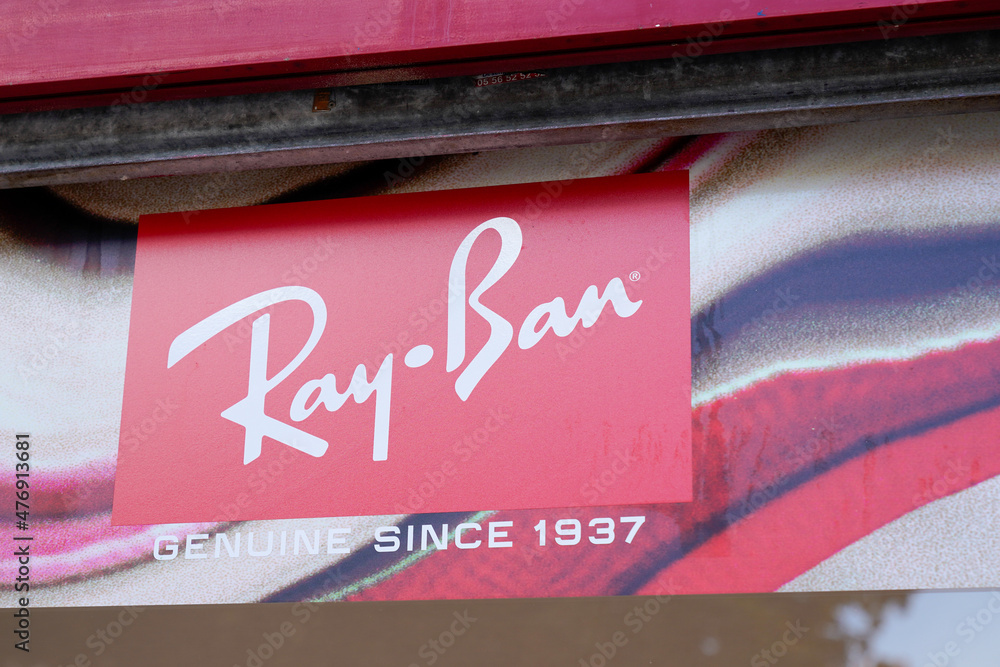 Photo Stock Ray-ban sign brand and text logo store of sunglasses ...