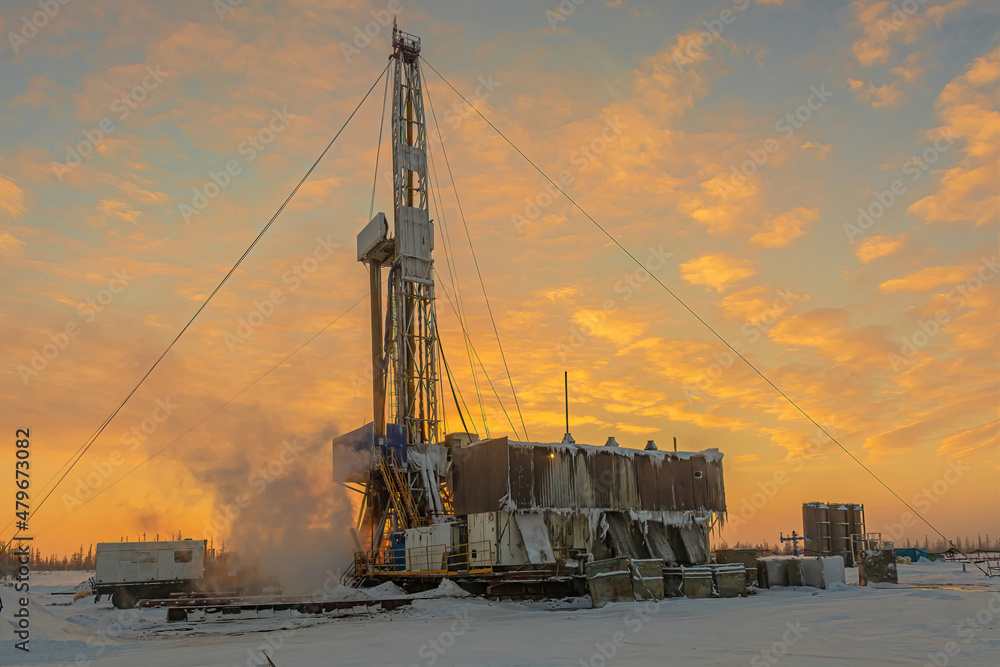 Drilling wells in the winter at an oil and gas field in the Arctic ...