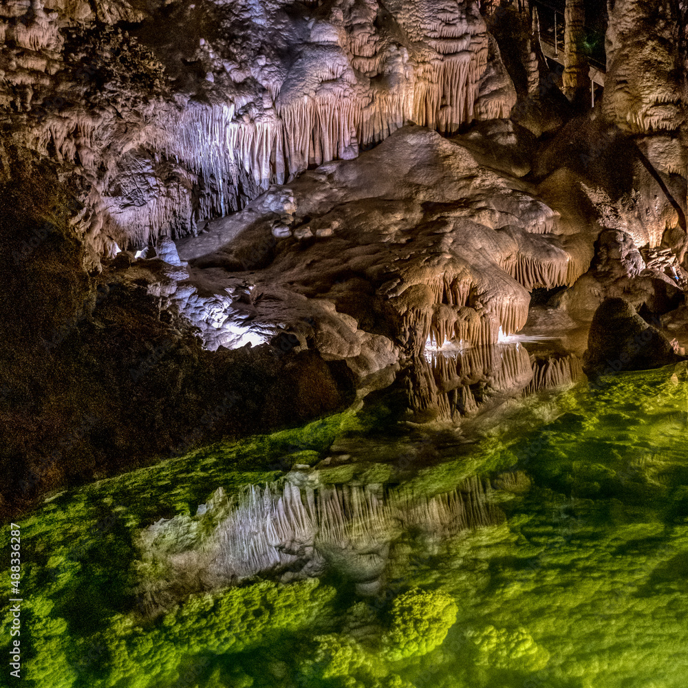 Cave Grotte des Grandes Canalettes in French Pyrenees full of ...
