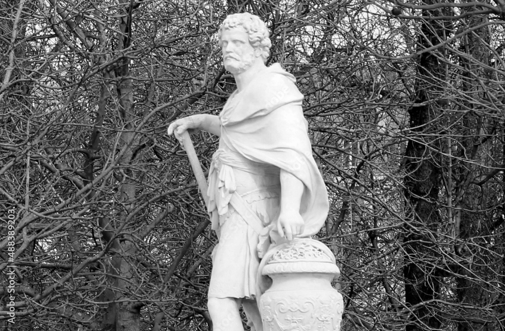 Foto de Stock Paris. France. 16 October 2020. Classical Sculpture in ...