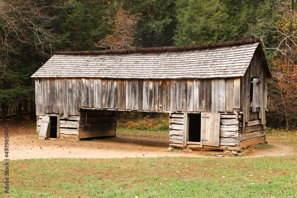 Cable Mill Barn Cades Cove Great Smoky Mountains National Park Appalachian Lifestyle Gatlinburg ...