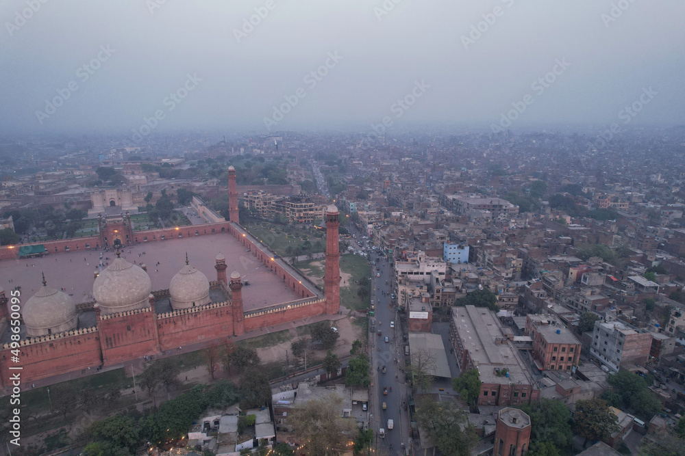 Great & Beautiful Lahore City, Minto Park, Minar e Pakistan, Azadi ...