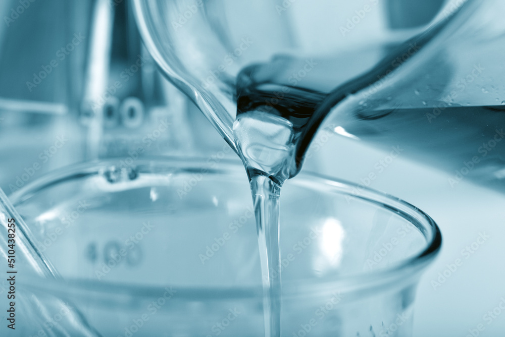 Oil pouring, Laboratory and science experiments, Formulating the ...