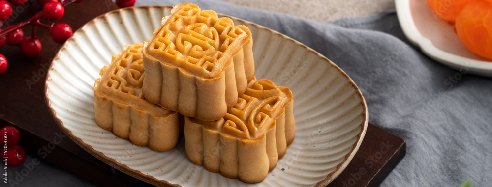 Delicious mung bean moon cake for Mid-Autumn Festival food mooncake on ...